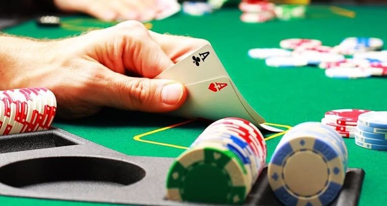 Tips For Beating Low-Stakes MTTs - USPokerSites